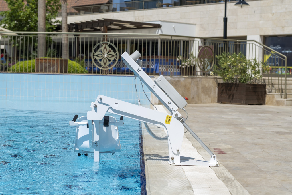 Pool Lift - Nart Access - Tecnoaccesible Chile